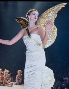 An overview of the fashion history of angel wings – curlycurlworld: Get ...