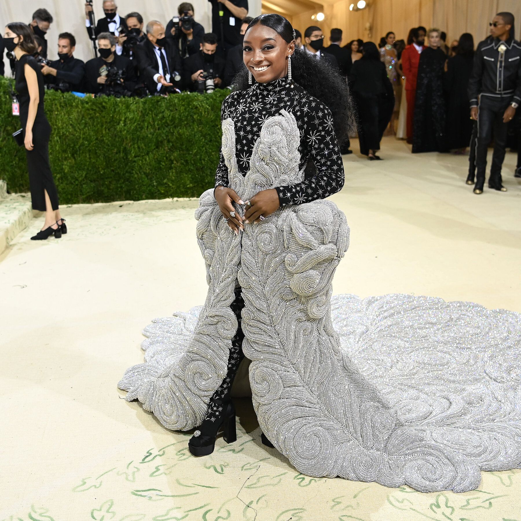 The Price of Glamour: Celebrities’ Sacrifices for the Met Gala ...