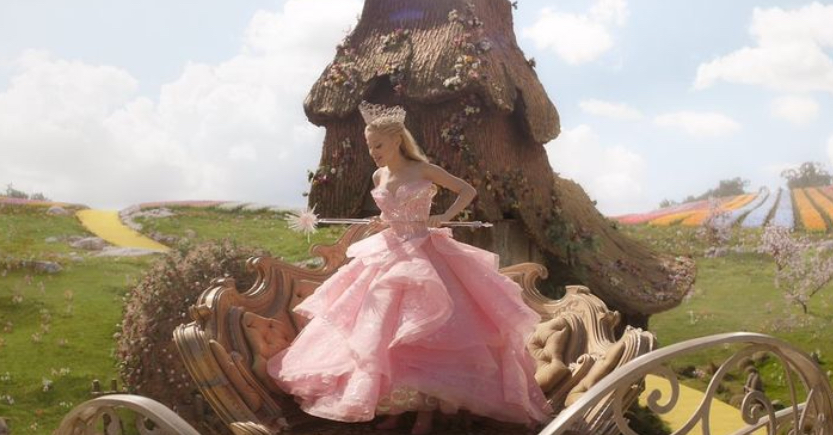 Understanding Glinda: The Complex Good Witch in Wicked – curlycurlworld ...